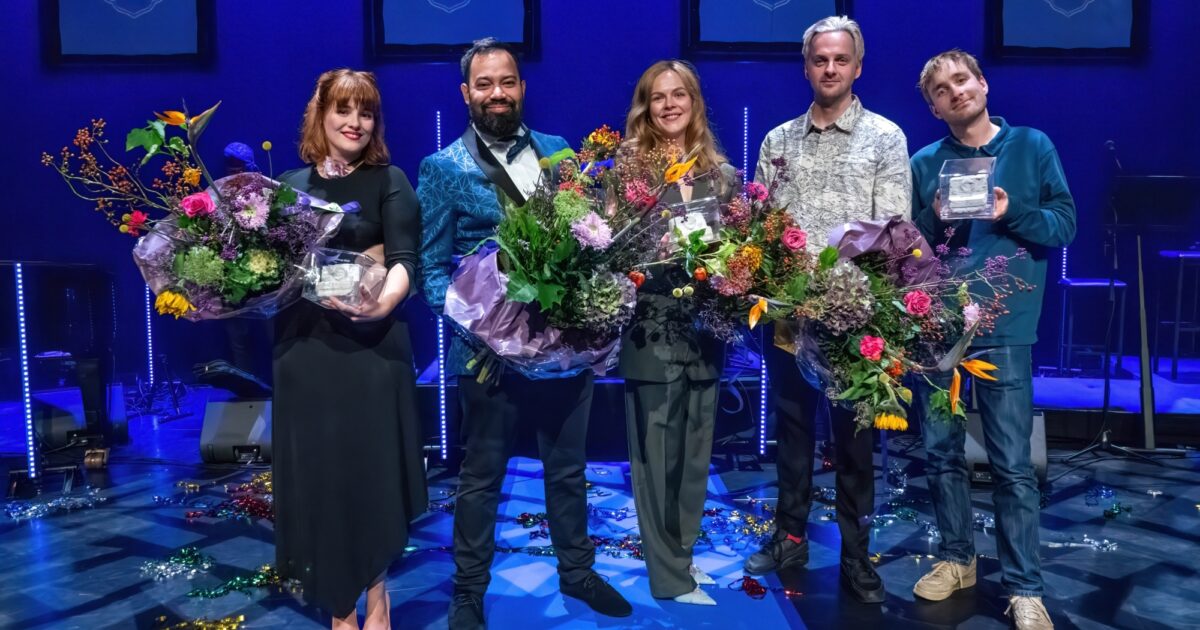 VSCD | Winnaars VSCD Cabaretprijzen 2024 bekend